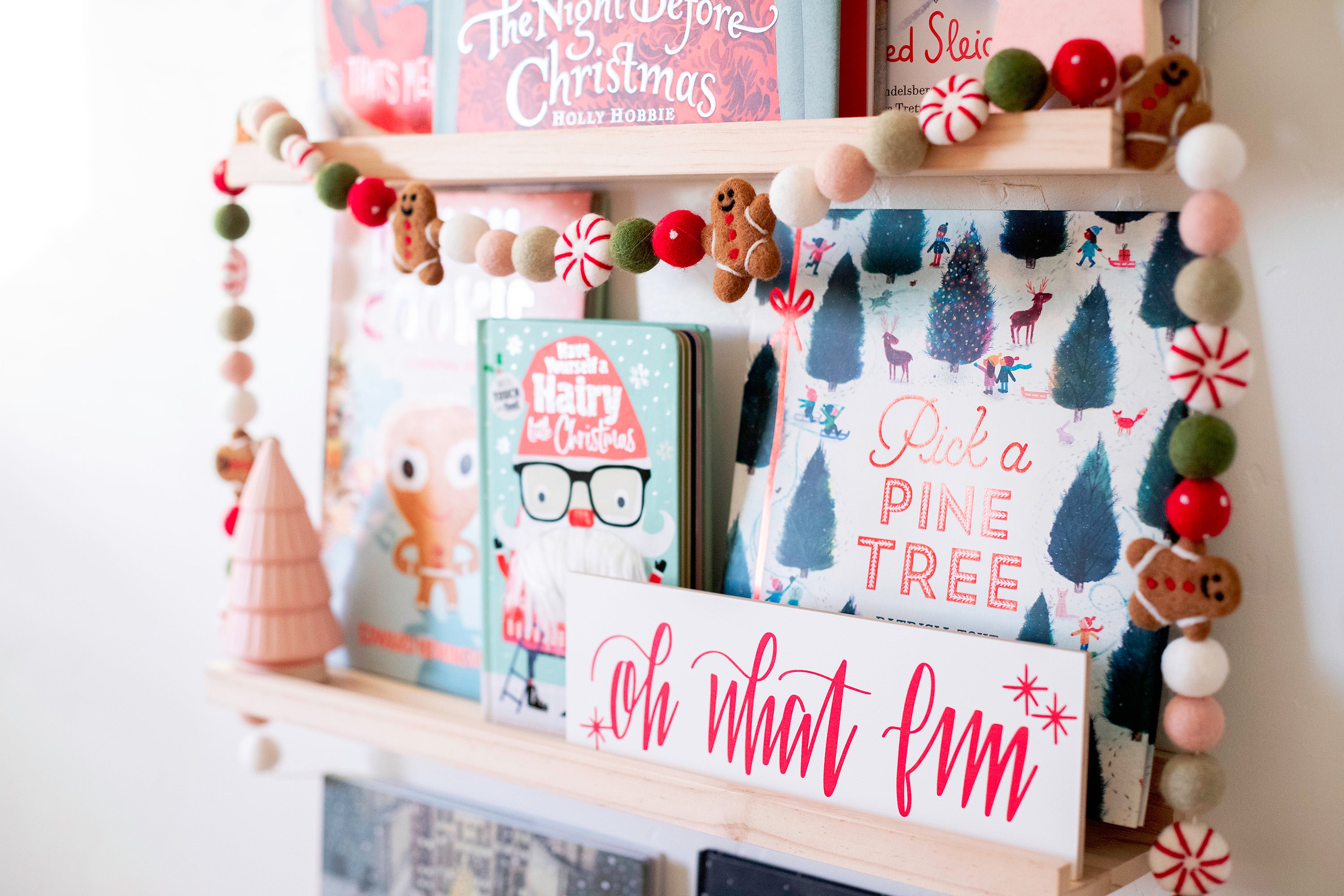 December Book List – Little Books & Nooks